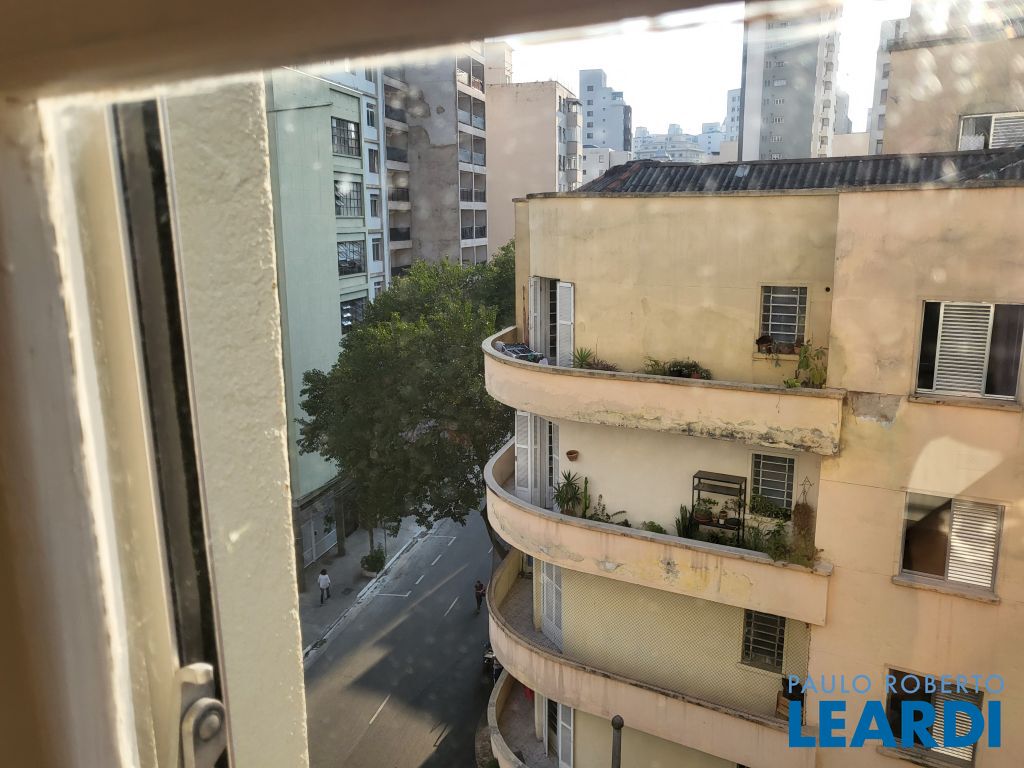 Apartamento à Venda em Santa Cecília, São Paulo, SP - Paulo Roberto Leardi